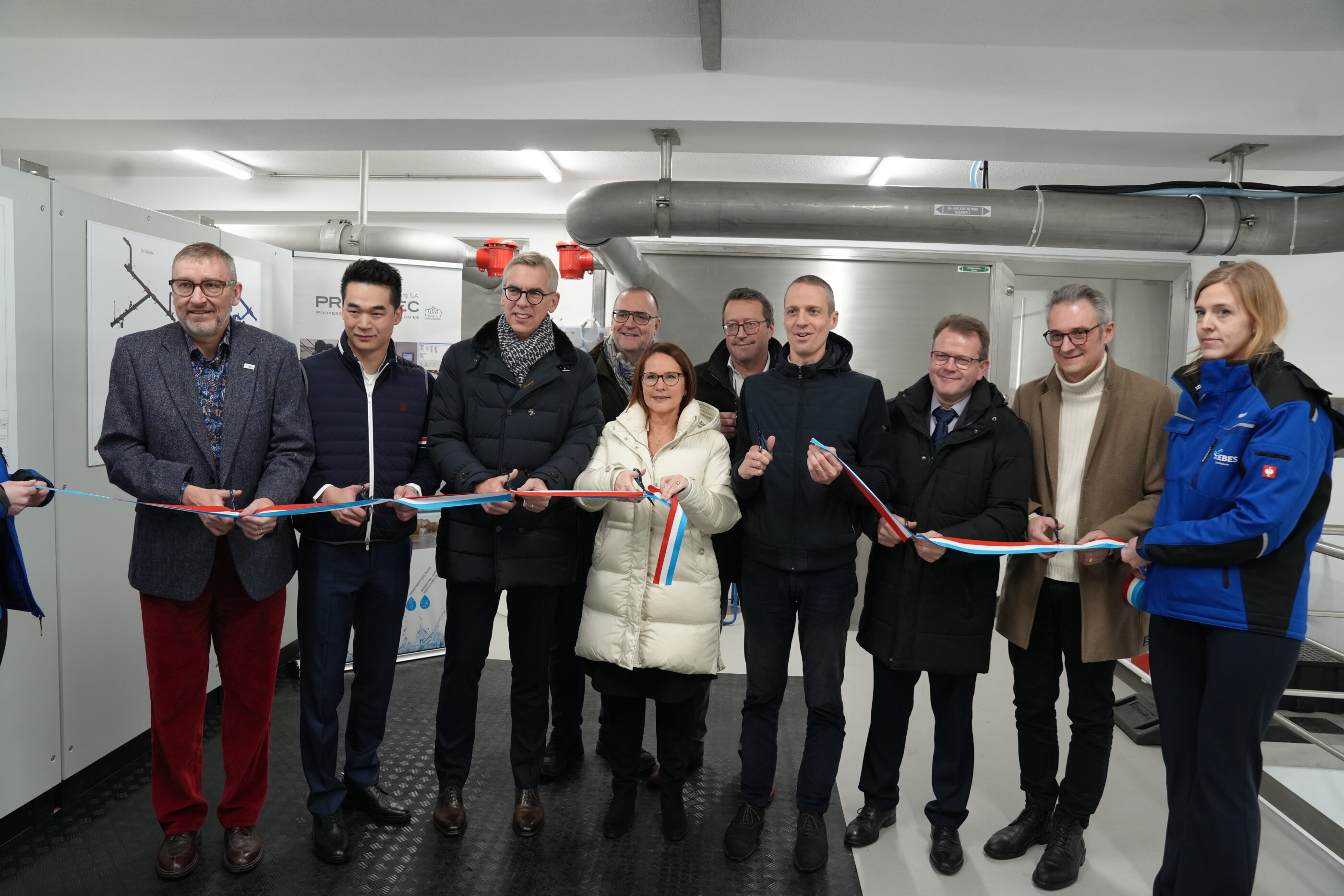 Aweiung vum Waasserbehälter mat der Energiereckgewënnungsturbinn ...